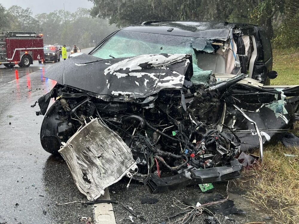 Driver hospitalized after crash involving Amazon semi in Marion County ...