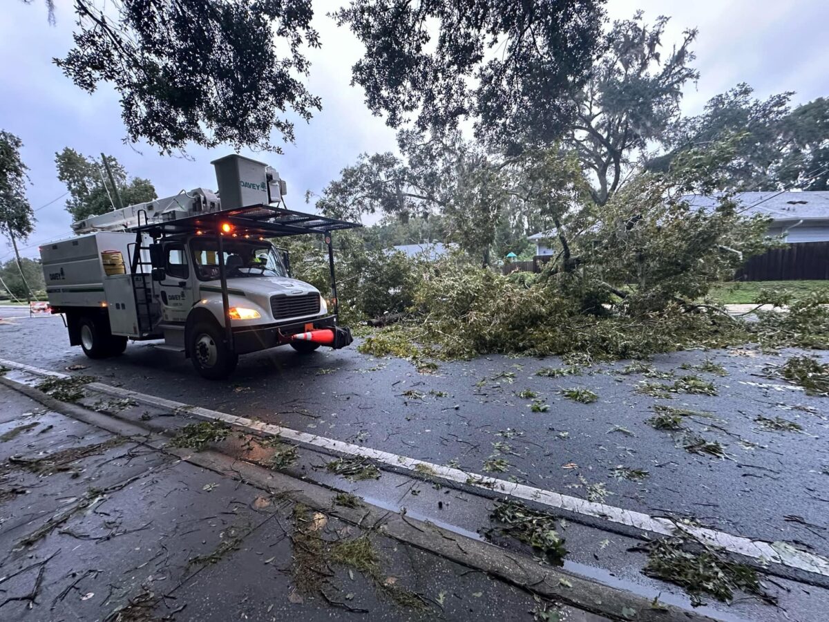 Marion officials urge residents to stay off roadways as crews assess ...