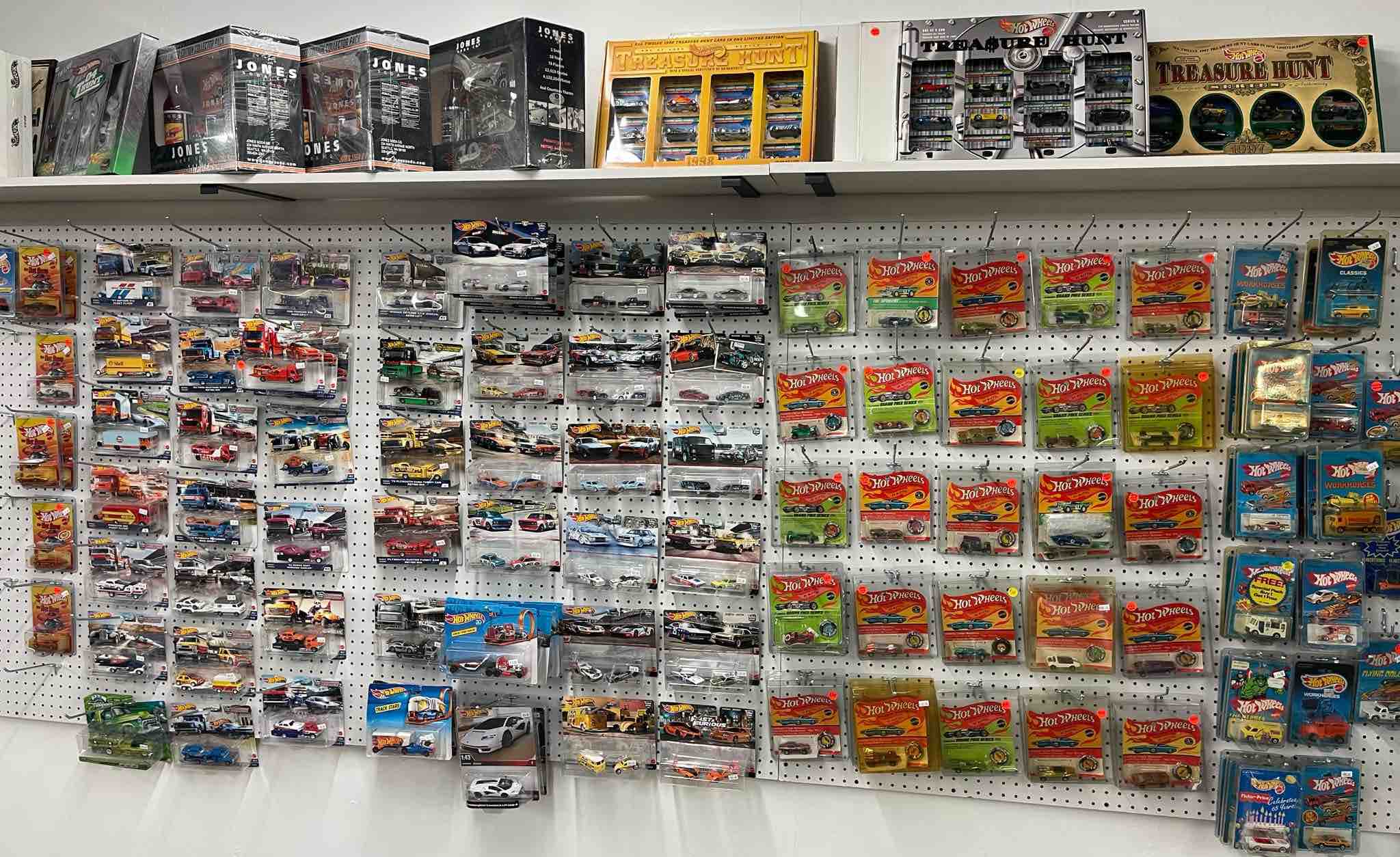New collectibles shop opening in east Ocala - Ocala-News.com