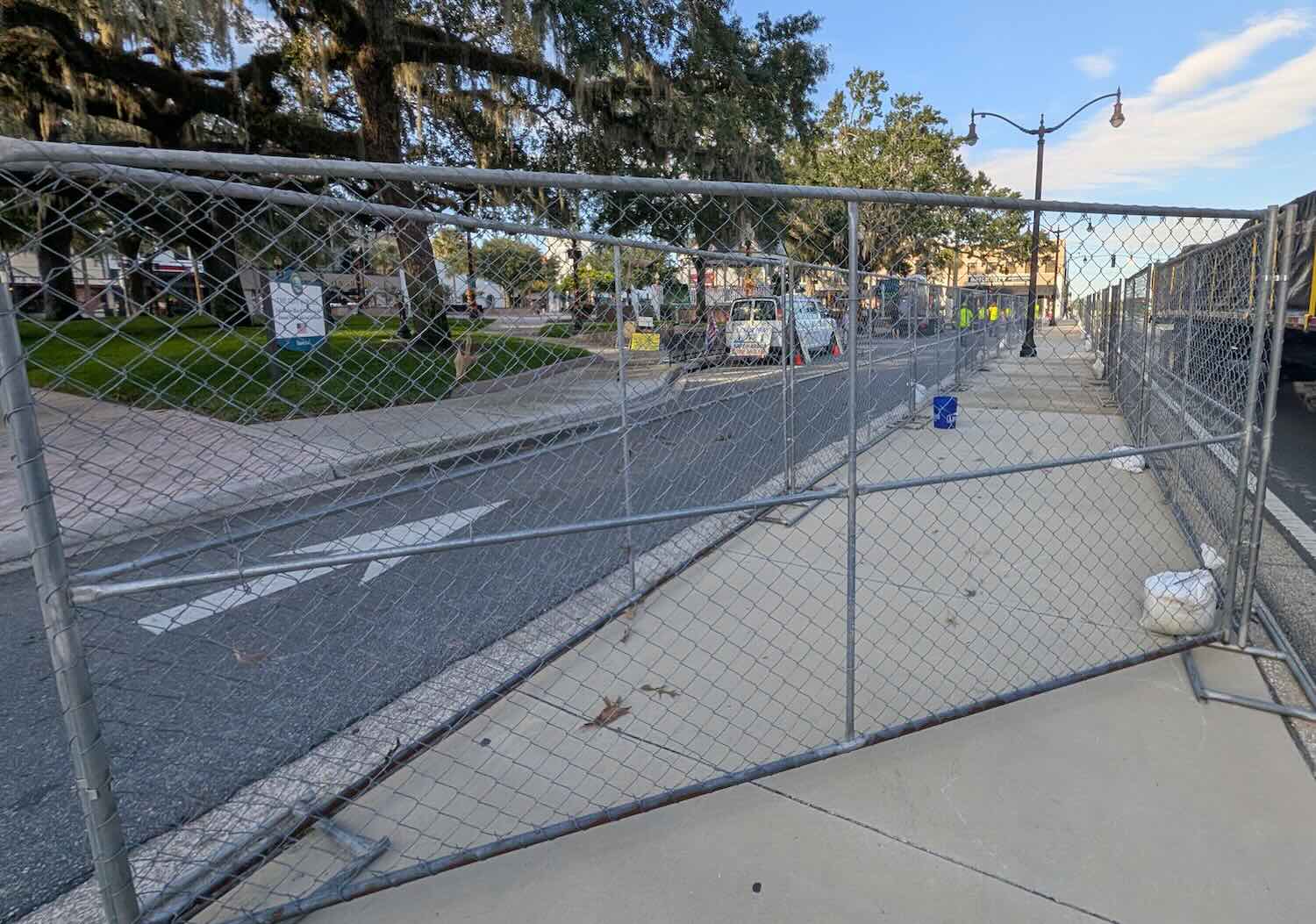 Fences installed in downtown Ocala ahead of weekend demonstrations ...