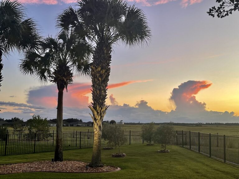 Unique sunrise over Del Webb Stone Creek in Ocala - Ocala-News.com