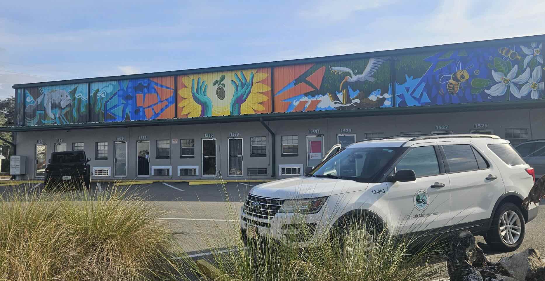 New 100-foot mural transforms Ocala business, marks first project for ...