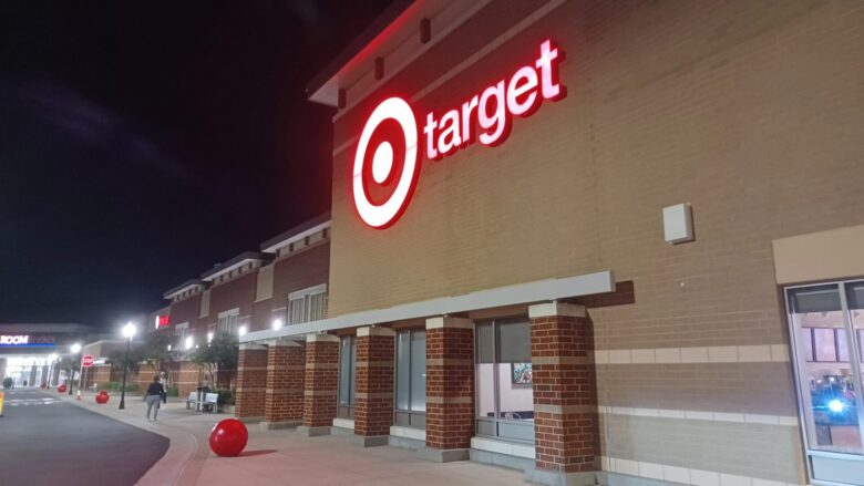 With all the growth, I think we need more retail options in Marion Oaks ...