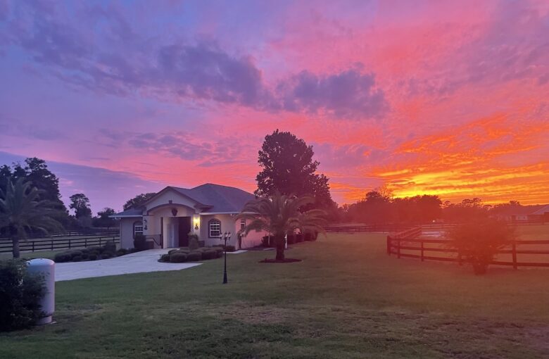 Breathtaking sunset sky blankets Saddlebrook Equestrian Park in Ocala ...