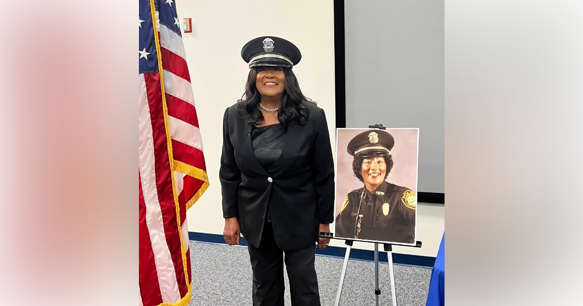 Ocala Police Department honors first African American female officer ...