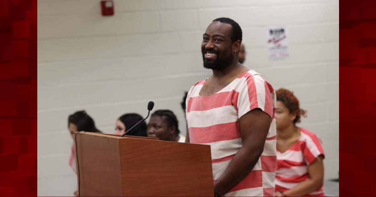 WATCH: Ocala fiancé seen smiling in court amidst murder charge - Ocala ...