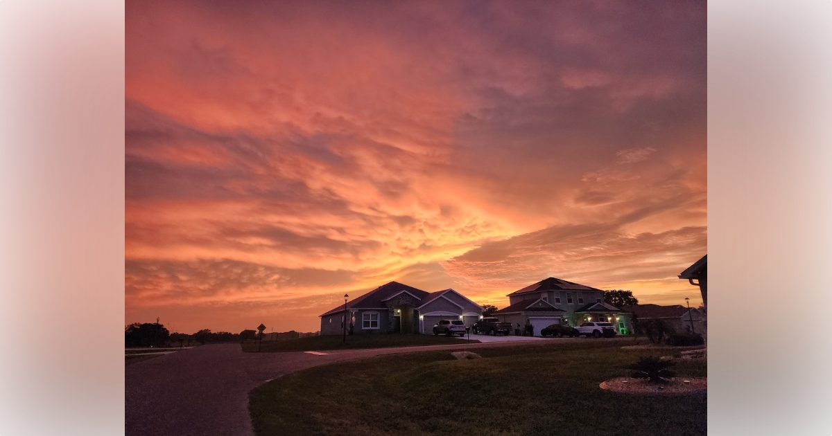 Sunrise Before Storm Over Ocala's Summercrest Neighborhood - Ocala-News.com